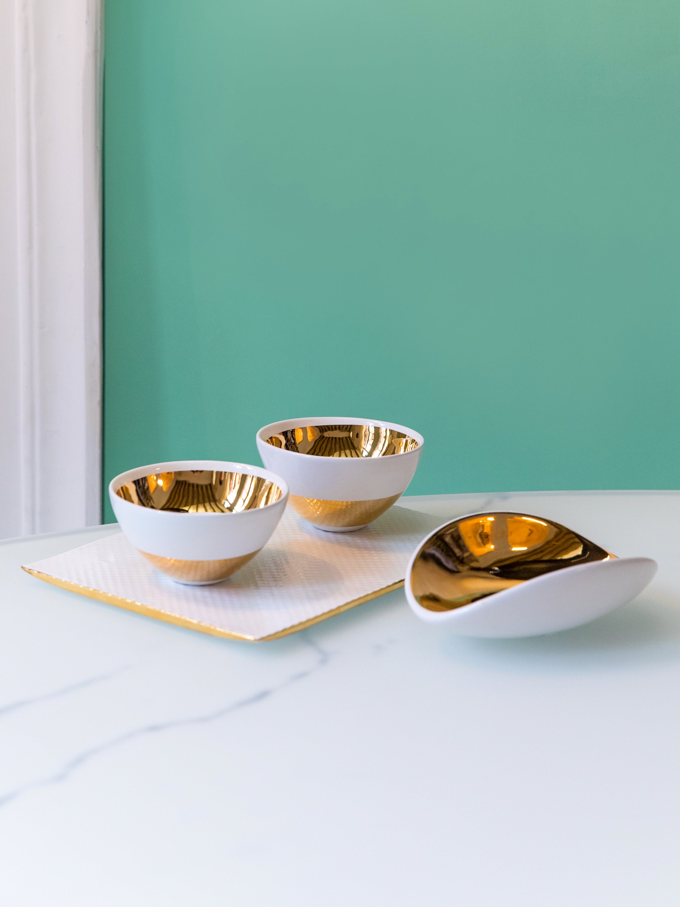 Set Tea Cup 'Linea' & Tray 'Texture' & Dish 'Ovale' – Danghyra Boutique